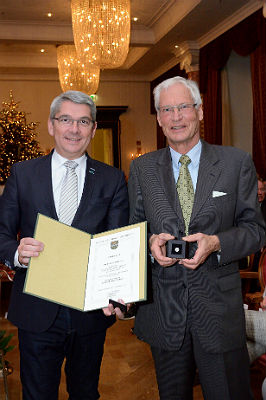 Ulrich Müller-Frank: Der Schloss-Retter - Bürgerportal Bergisch Gladbach