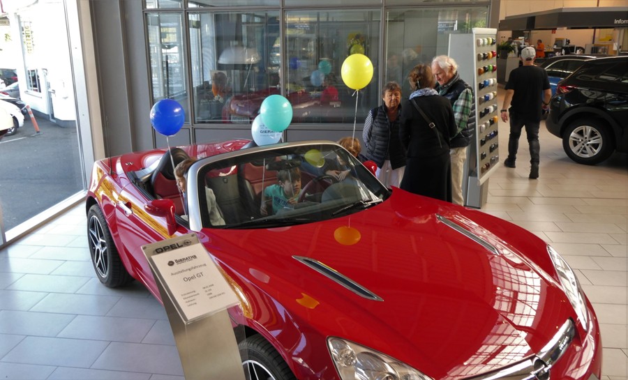 Gieraths feiert 90. Geburtstag mit buntem Fest - Bürgerportal Bergisch ...