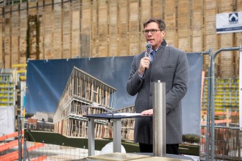 Miltenyi Biotec legt Grundstein für weiteres Wachstum - Bürgerportal ...