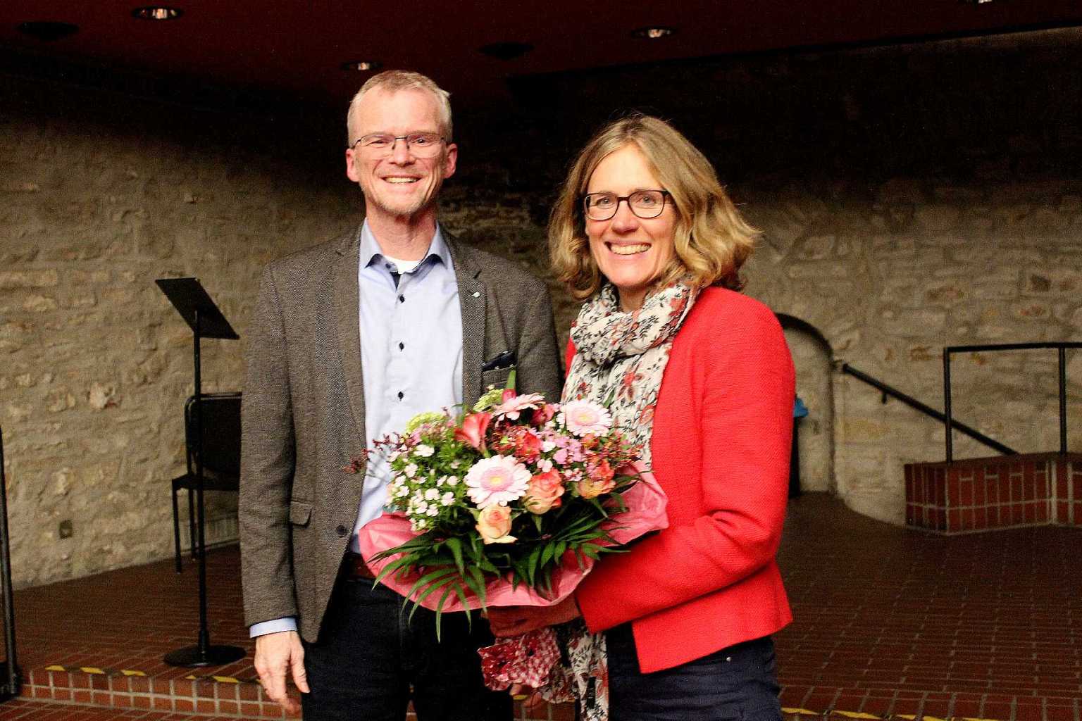 Eine Frau vom Fach übernimmt Bildung, Kultur, Schule und Sport ...