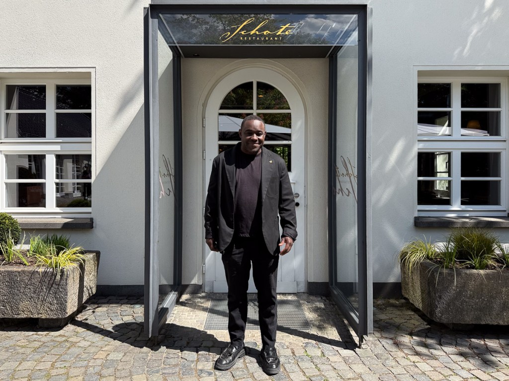 Nelson Müller holt mit der „Schote“ den Michelin-Stern zurück ...
